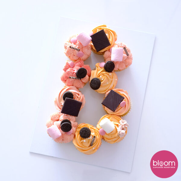 Number Pull-Apart Bloom Cupcakes